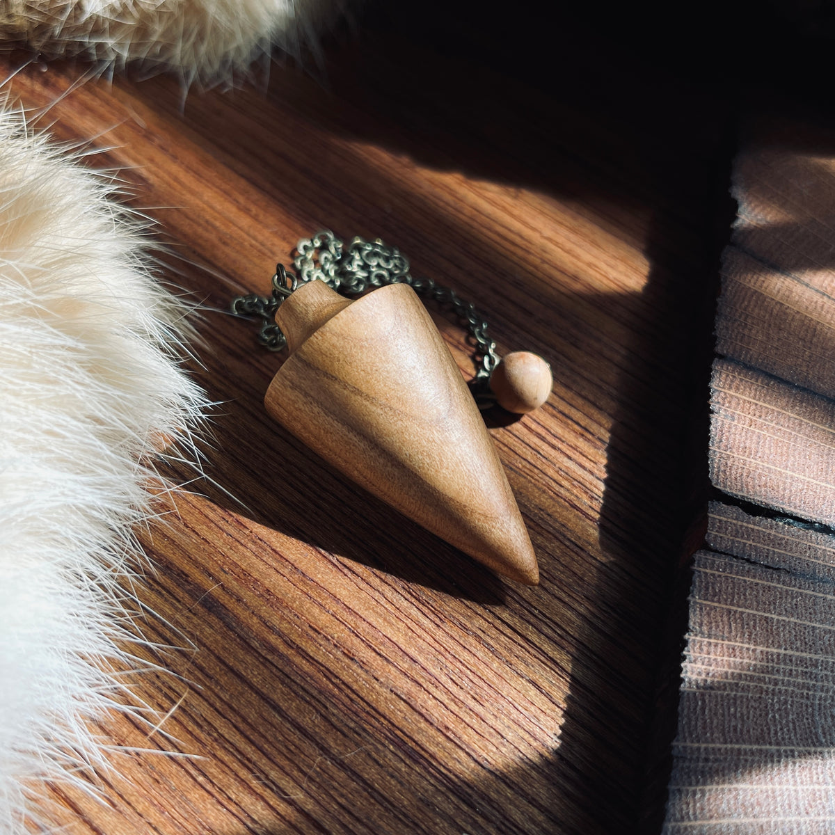 Sweet Cherry Pendulum – Spooky Old Witch